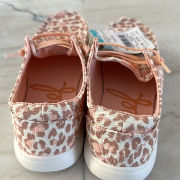 Reef | Shoes | Nwt Reef Slipons Pink Leopard Hey Dude Style | Poshmark